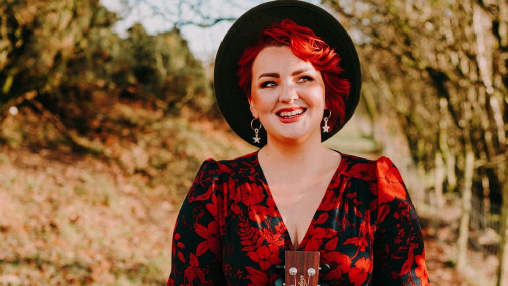 Welsh singer songwriter on stage at The Blake | monmouthshirebeacon.co.uk