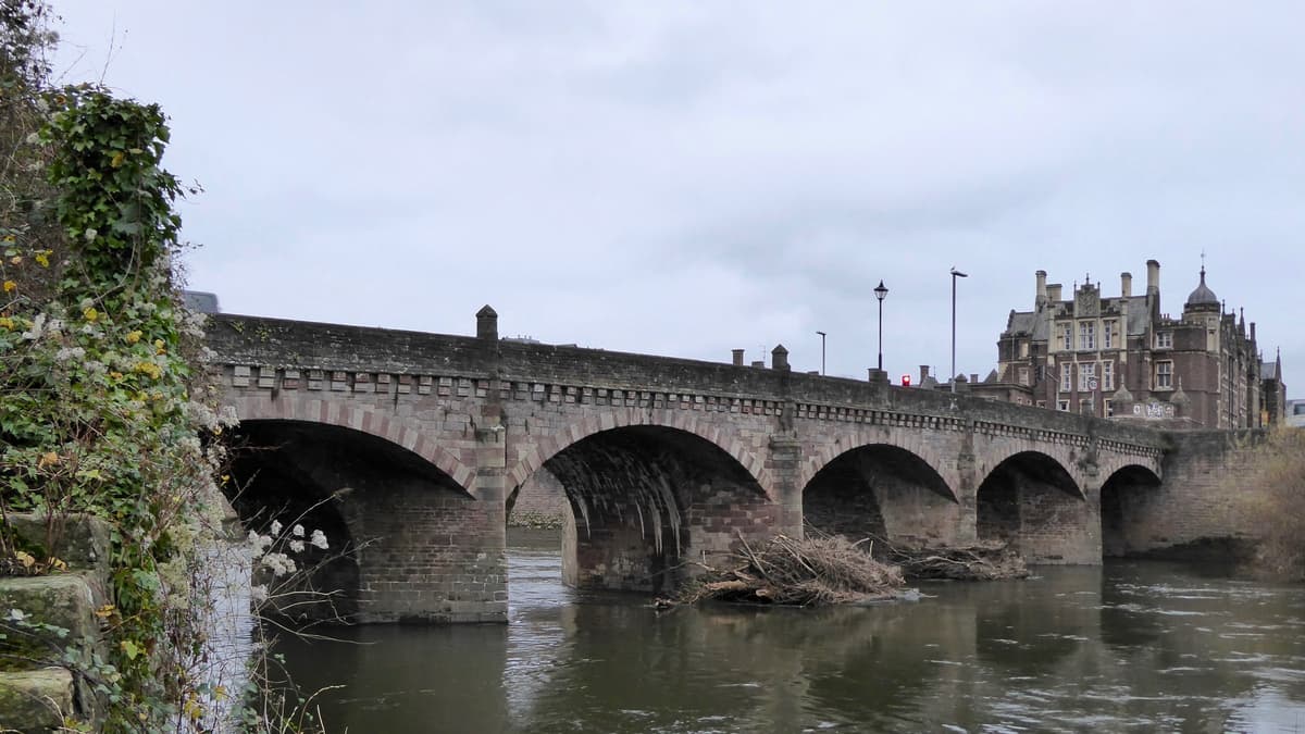 Plan for pedestrian bridge over River Wye | monmouthshirebeacon.co.uk