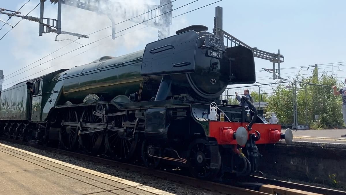 Flying Scotsman steams through Severn Tunnel | monmouthshirebeacon.co.uk