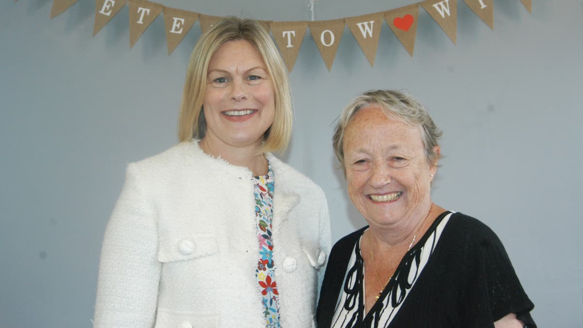 TV star Kate Bliss helps raise funds for St Michael’s Hospice ...