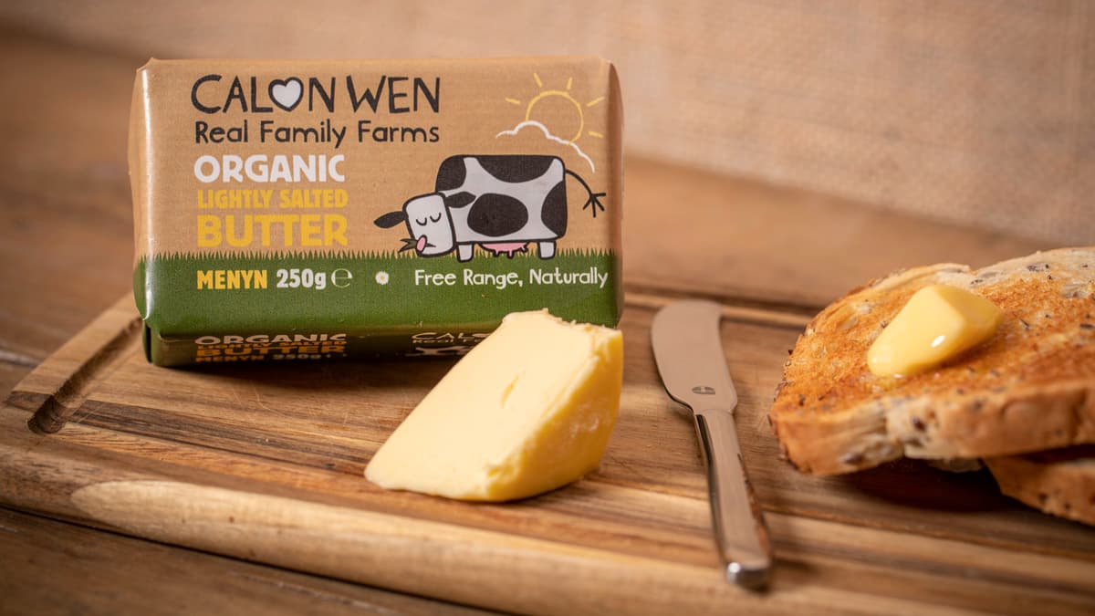 Calon Wen encouraging dairy farmers to go organic | monmouthshirebeacon ...