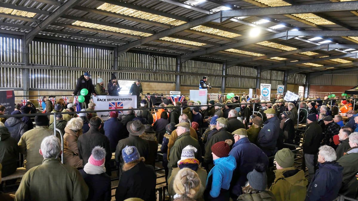 Farmers rally against the tax on family farms | monmouthshirebeacon.co.uk