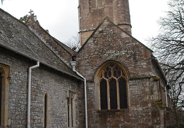 Early Christmas gift for St Tewdric's, Mathern | monmouthshirebeacon.co.uk