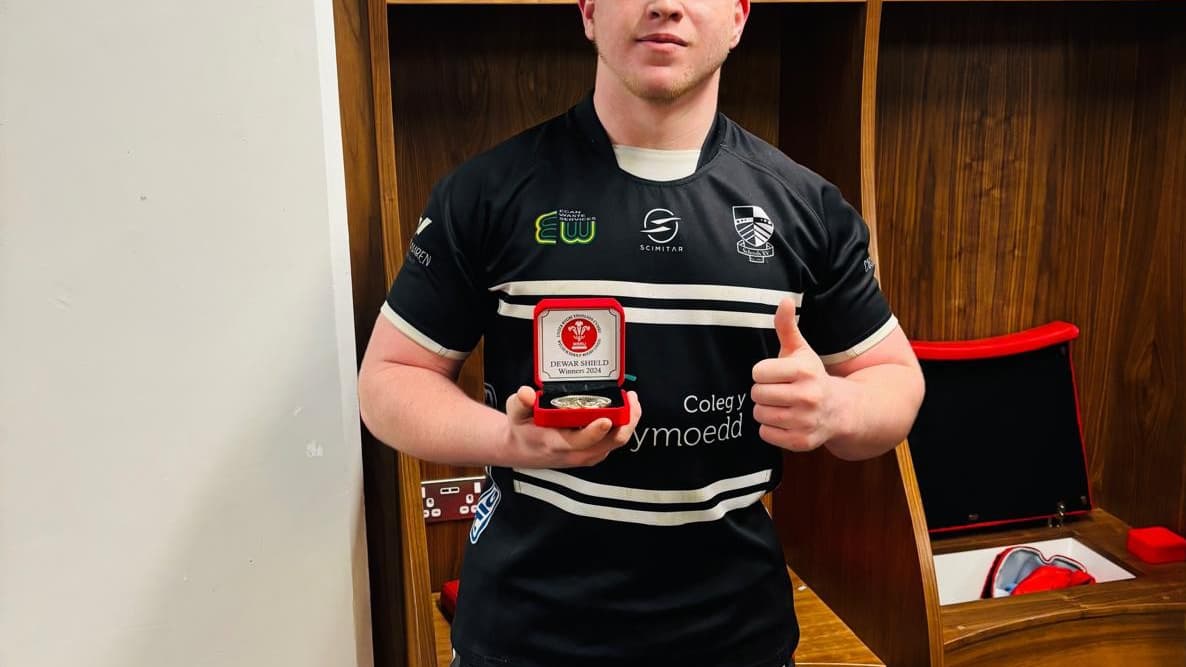 Young rugby player wins coveted award | monmouthshirebeacon.co.uk