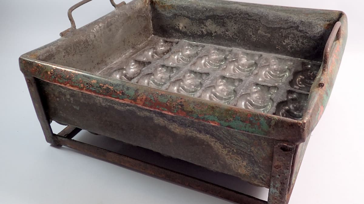 Excitement growing for February sale at Smiths | monmouthshirebeacon.co.uk