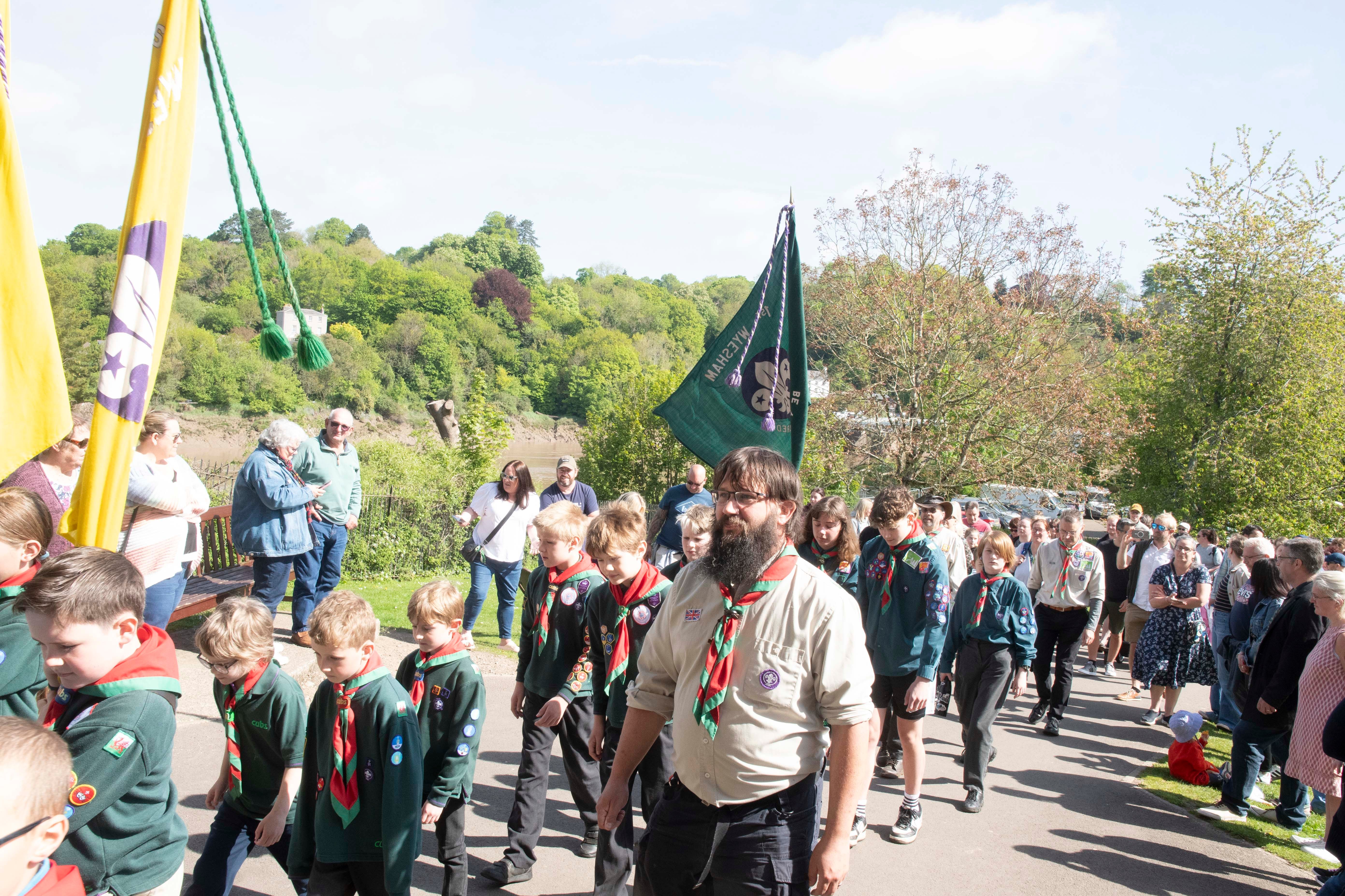 Scouts gather at castle for St George celebration | monmouthshirebeacon ...