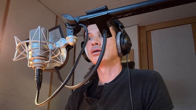 Meet the man with the famous voice! | monmouthshirebeacon.co.uk