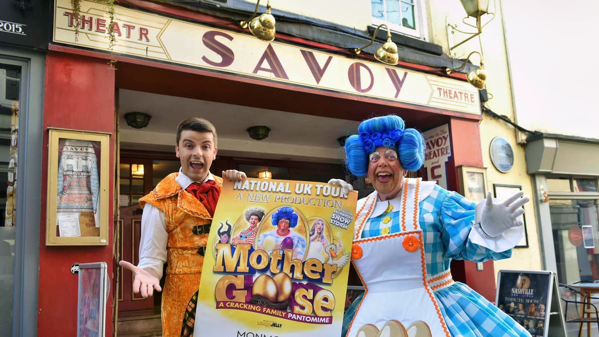 Hilarious panto 'Mother Goose' hits Savoy Theatre this Christmas ...