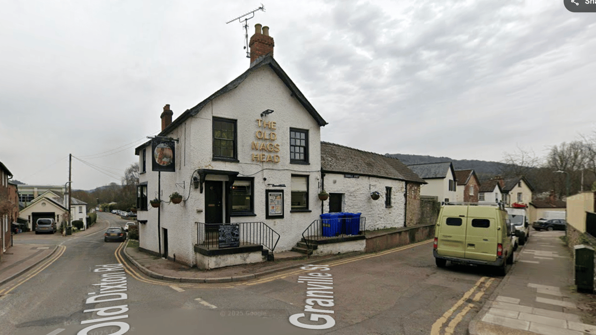 Charity auction at The Old Nags Head in Monmouth in aid of Teddy's Wish ...