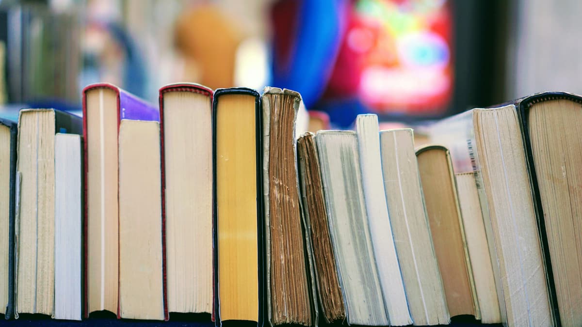 Monmouthshire library sees surge in Richard Osman book demand ...